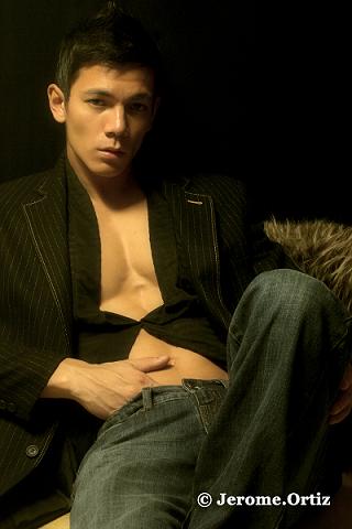 Asian Stars | 亚洲名人 | アジアの有名 | 아시아의 유명 인사 | เอเชียช: 今天二零一零年五月三十日: Jerome Ortiz