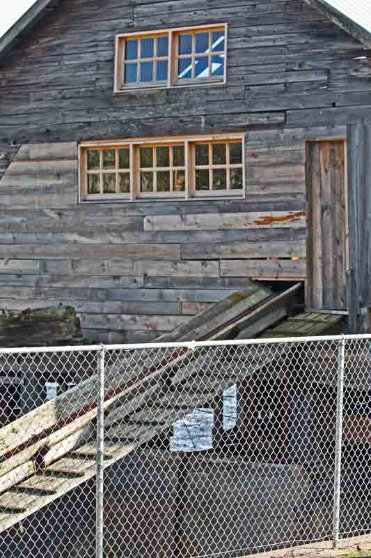East Gwillimbury CameraGirl: Austin Sawmill/ My World