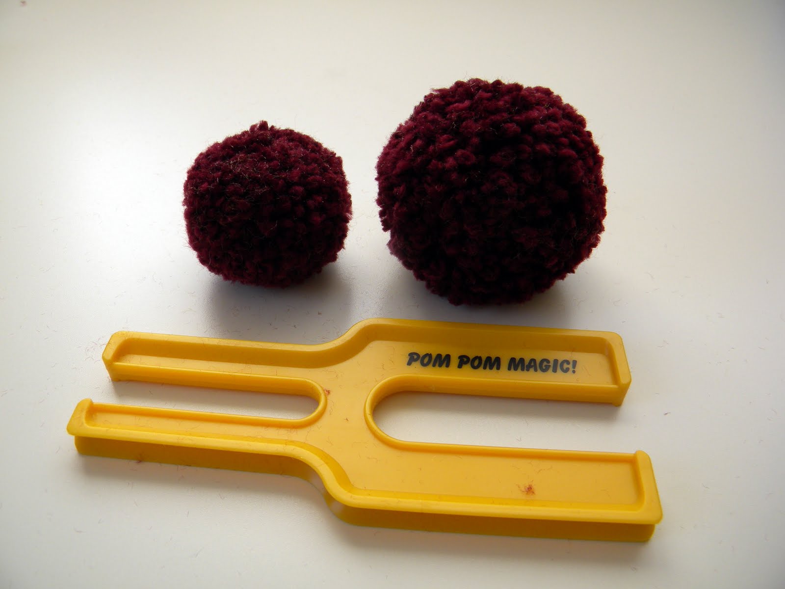 scientific culture: kate's adventures in pom pom making!