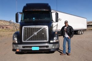 Webcam Traveler: webcam focused on open road with “Big Rig Steve”; U.S.