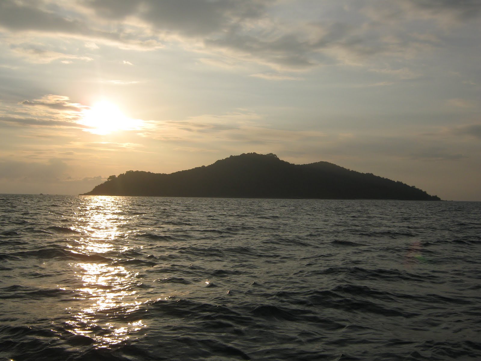 Bring you to your destination: Wanna join us for Mersing Island Trip?