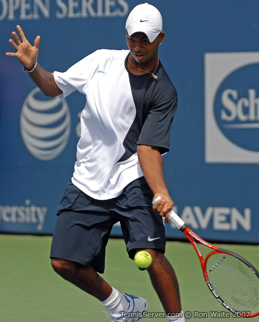 Sexiest Men of Color: Donald Young, hot black tennis player (part 1/3)