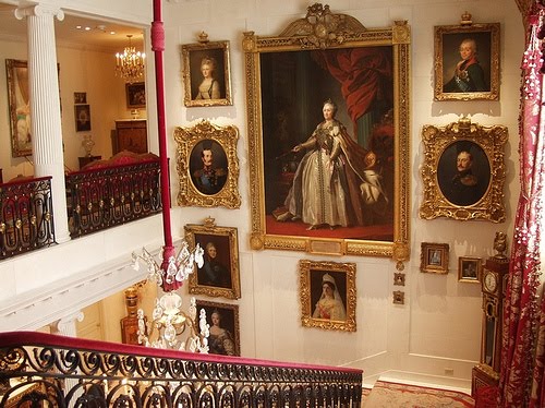 little augury: more MRS POST & to Russia with Love