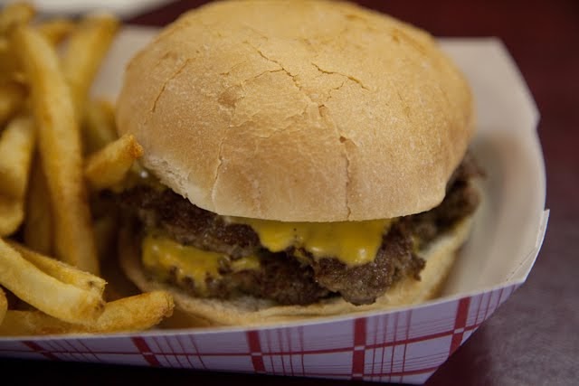 Hoosier Burger Boy: Hemmer Brothers Burgers, Sioux Falls, SD