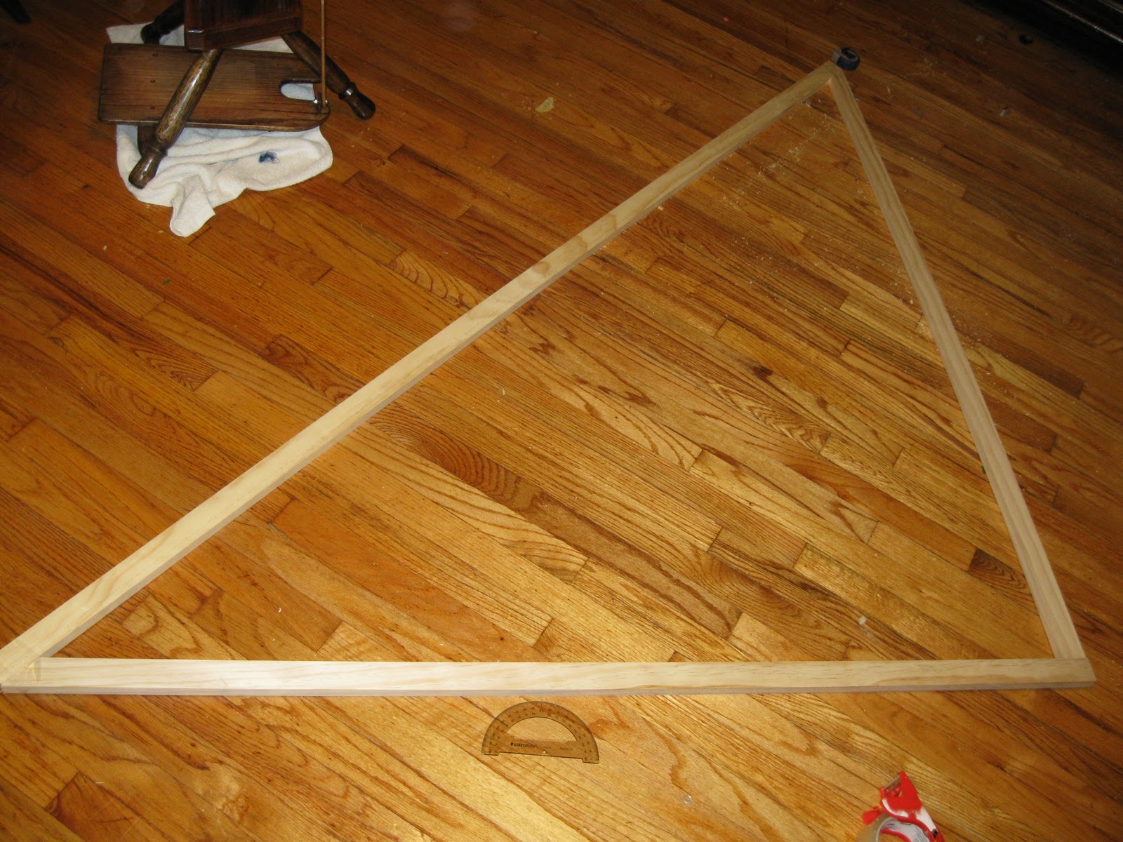 Dawning Dreams Blog: DIY 7' Triangle Loom or TriLoom, for short