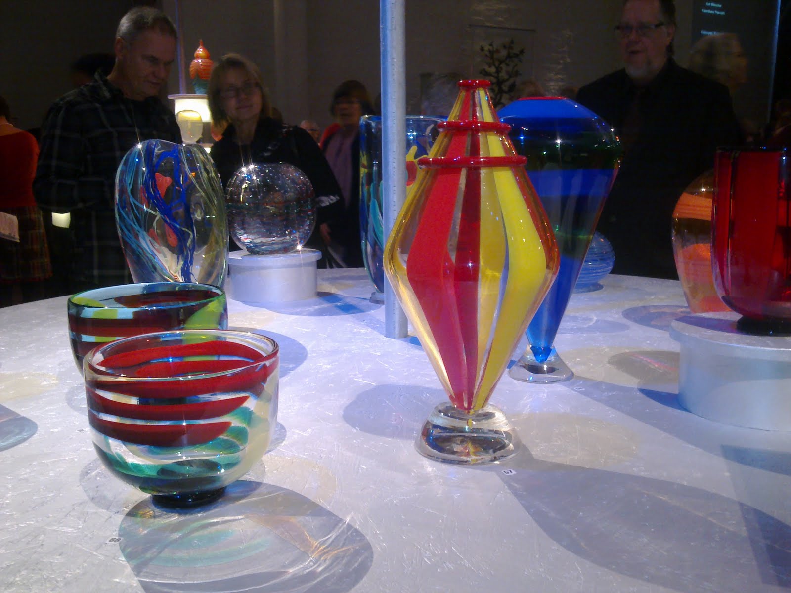 Birgitta Larsson: Vacker glaskonst på Östergötlands länsmuseum