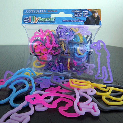 Butterfly Blog 2010-2011: Silly Bandz By: Alyssa and Troyanna