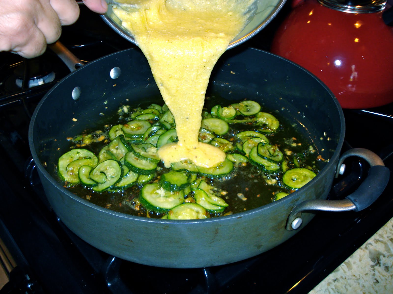 The Garden and Grill: Gagoots!! (Zucchini in Italian)