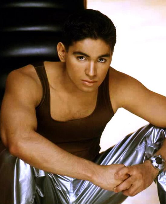 Man Central: Carlos Agassi: The Muscled Hunk