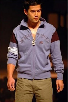 Bi Out Loud HUNKS: Jon Avila