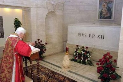 Unam Sanctam: Remembering the Pastor Angelicus