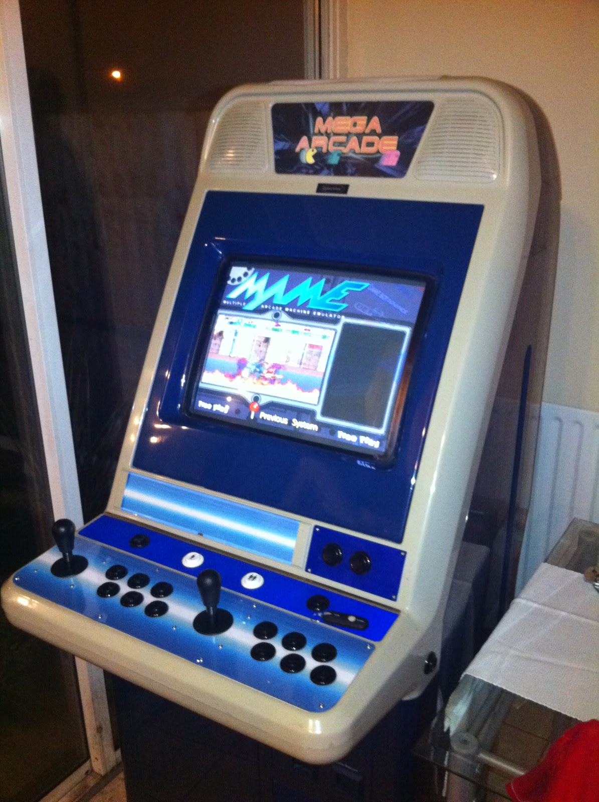 The Kitchen Arcade: Pictures of the Kitchen Arcade