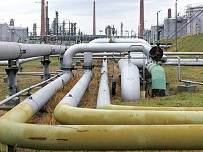 Transport marfa: Transportul prin conducte - Transport terestru