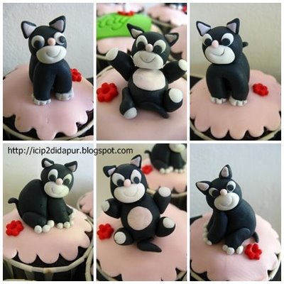 Catsparella: Cat Cupcake Tuesdays - All Fondant Edition