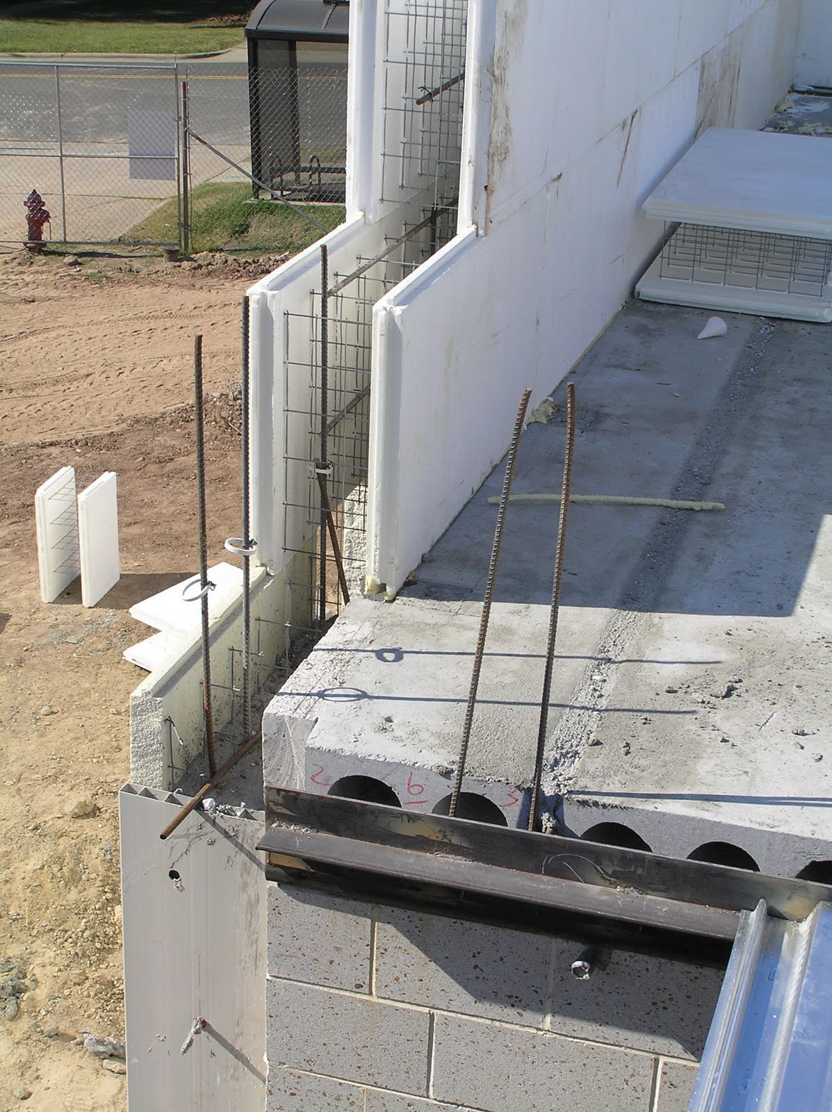 Carolina X Wall: The X Factor in Green Building: Hollow Core Details