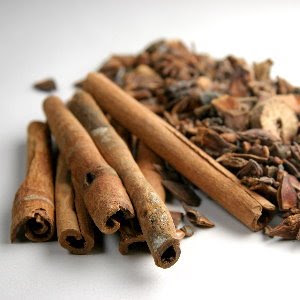Cinnamon Lovers: Cinnamons...................