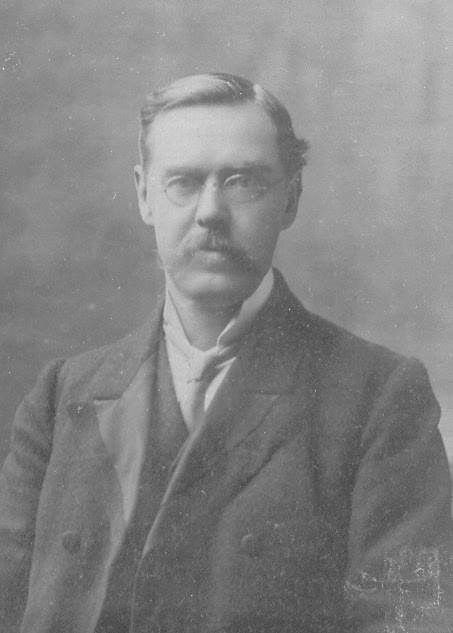 File:2989 Dr Felkin.jpg - Wikimedia Commons