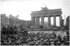 Brandenburg Gate Ww2