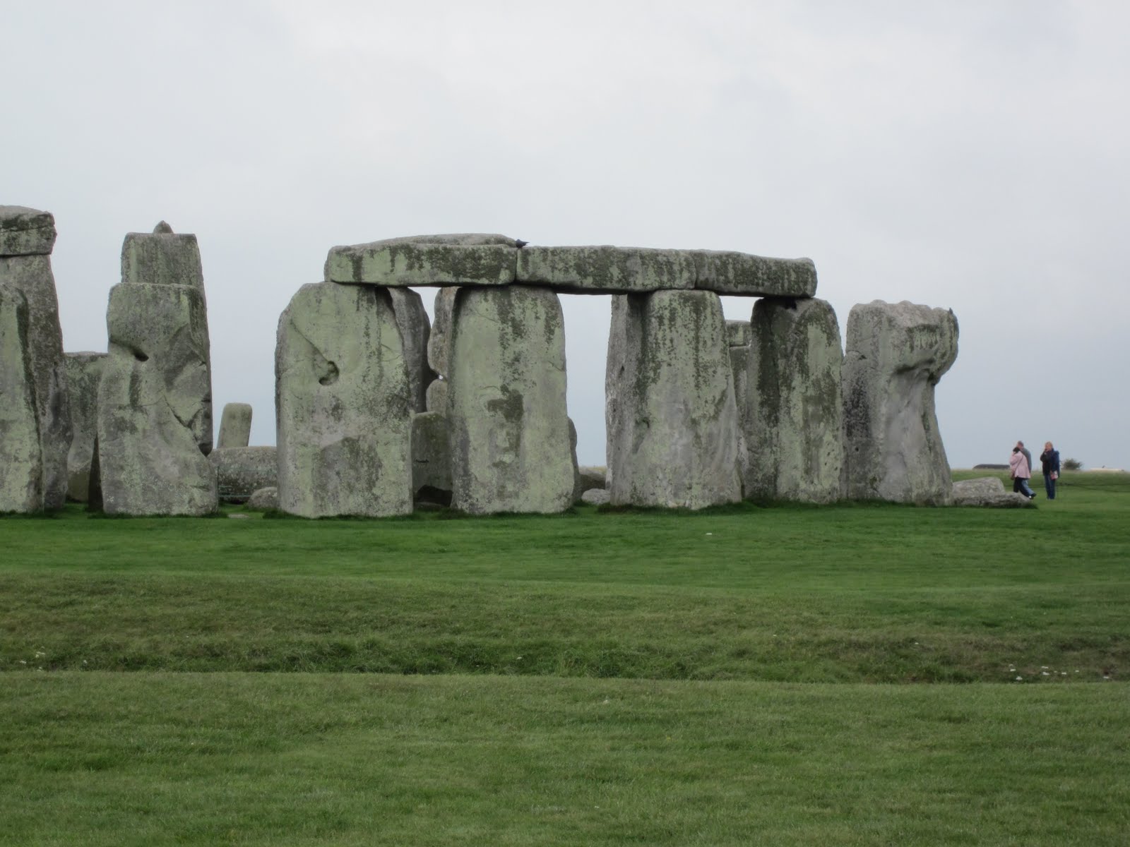 Ye Foggy Olde London Towne: Just a Few Really Old Rocks... Maybe You ...