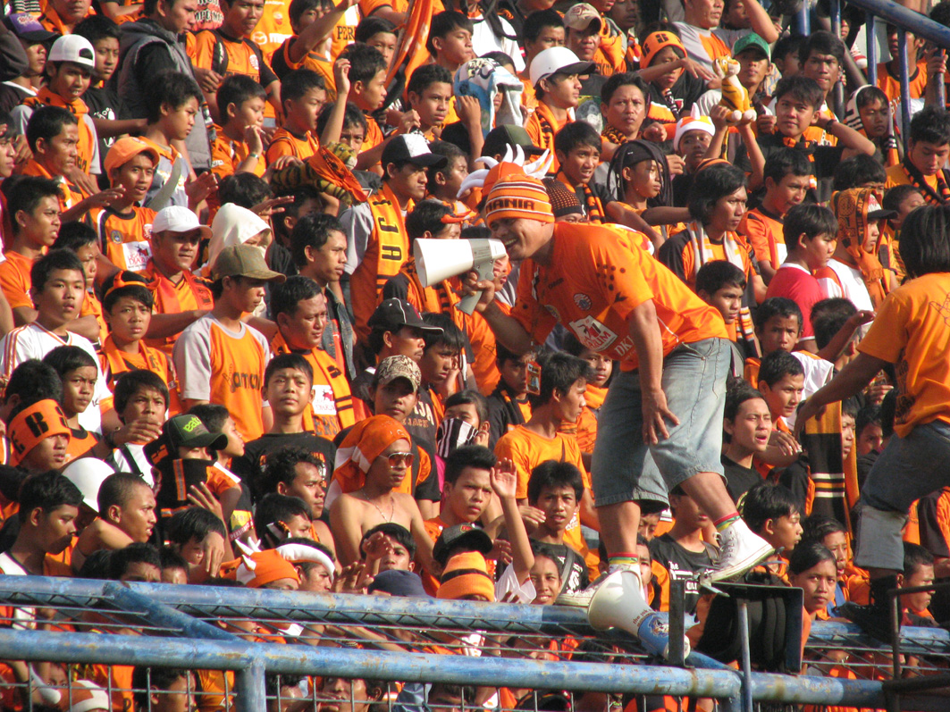 Zu Chi Hidayat: Sejarah Terbentuk The Jak Mania
