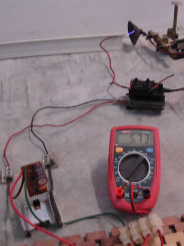 rodjoelgroup: 555 Timer-Based Flyback Transformer Driver