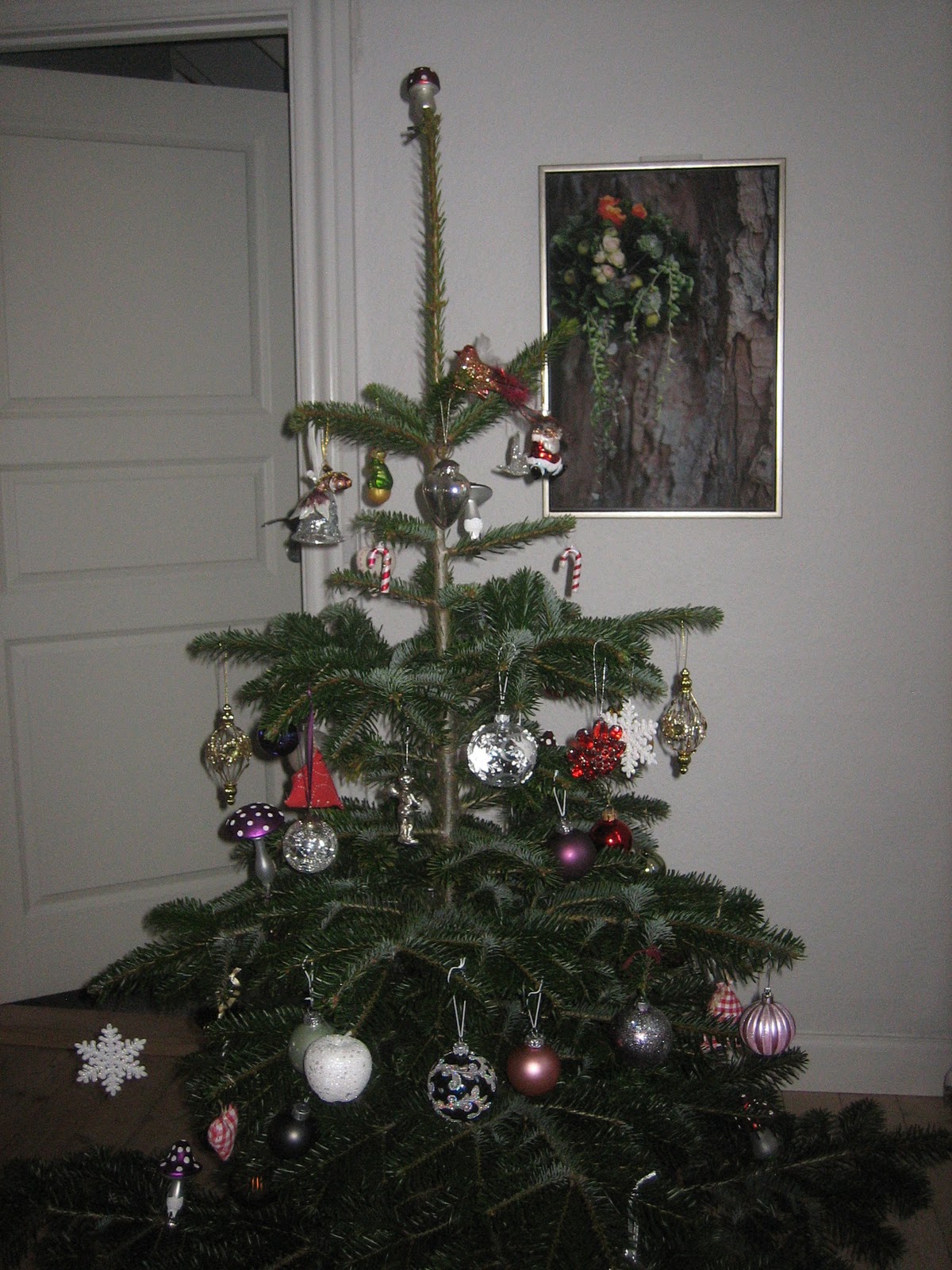 Frk. LilleNørd: Juletræ og pynt