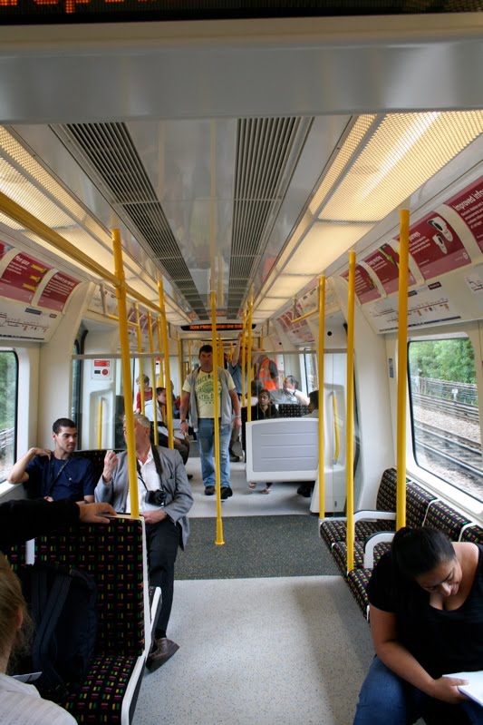 In Pictures: The S Stock Debut - London Reconnections