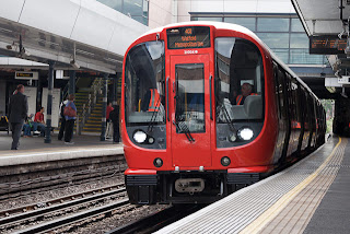 In Pictures: The S Stock Debut - London Reconnections