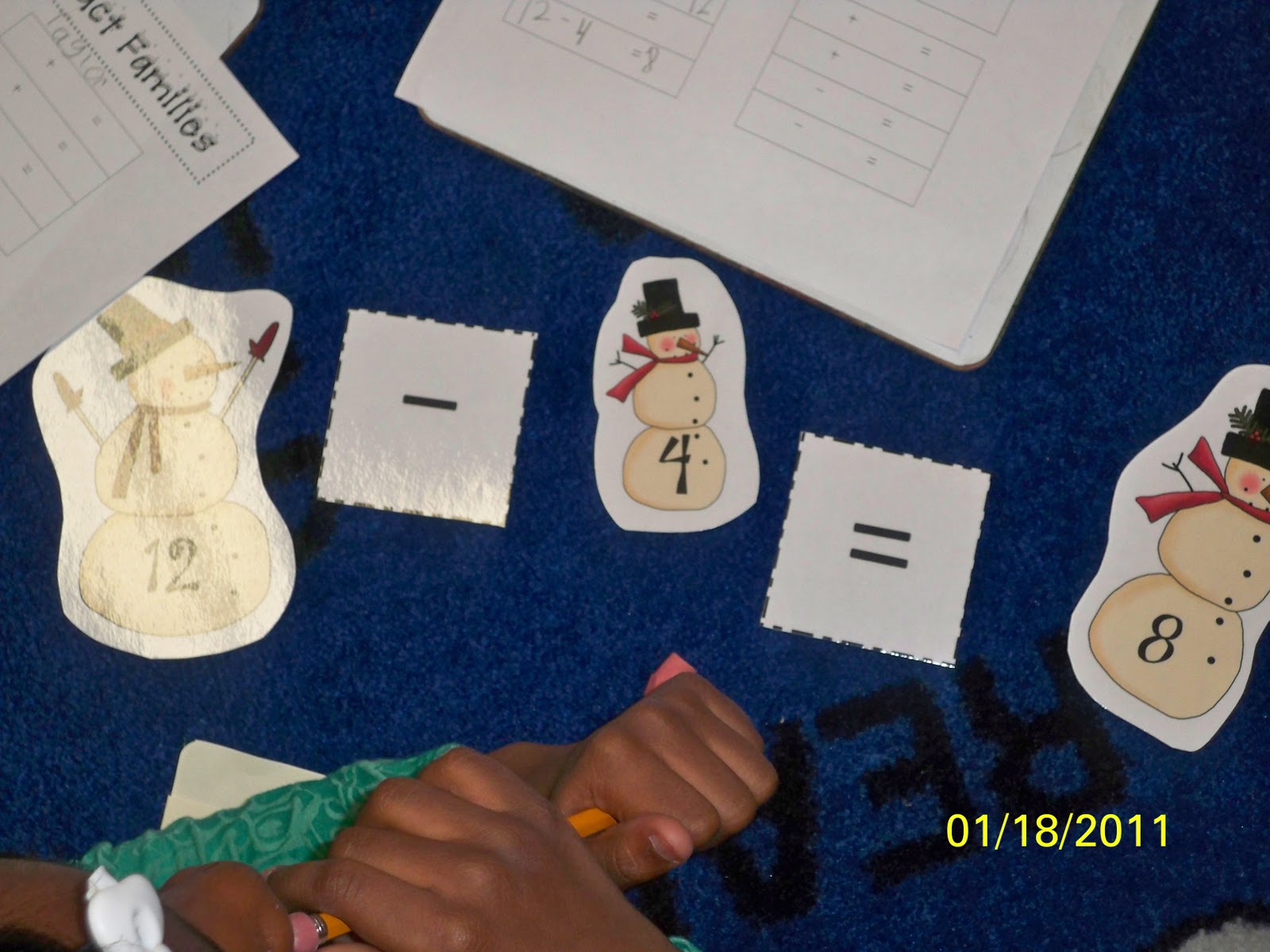 Fabulously First Grade: Snowman Fact Families