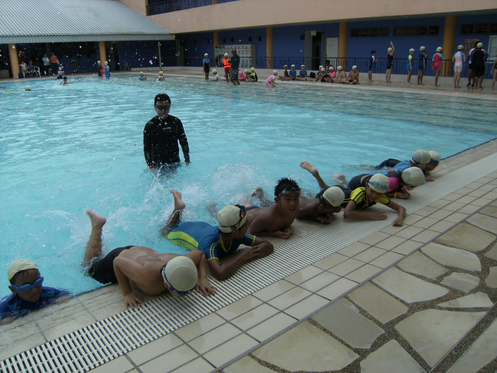 SENGKANG SWIMMING COMPLEX / SENGKANG SWIMMING LESSONS IN SINGAPORE ...