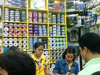 What make's CD-R king click to the public?