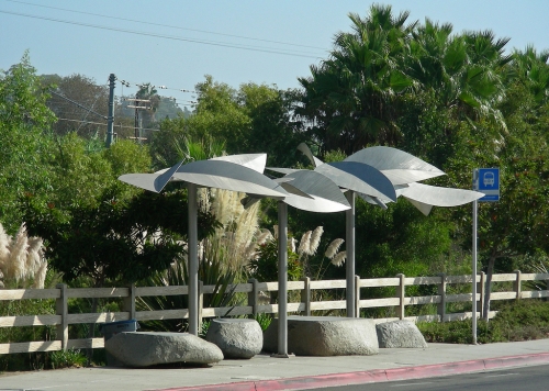 Desain Halte Unik dan Menarik | fariable