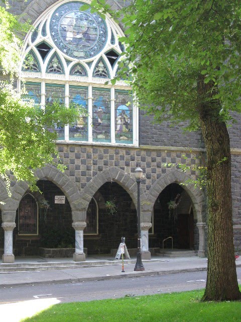 Reflections: A Walking Tour Of Portland, Oregon