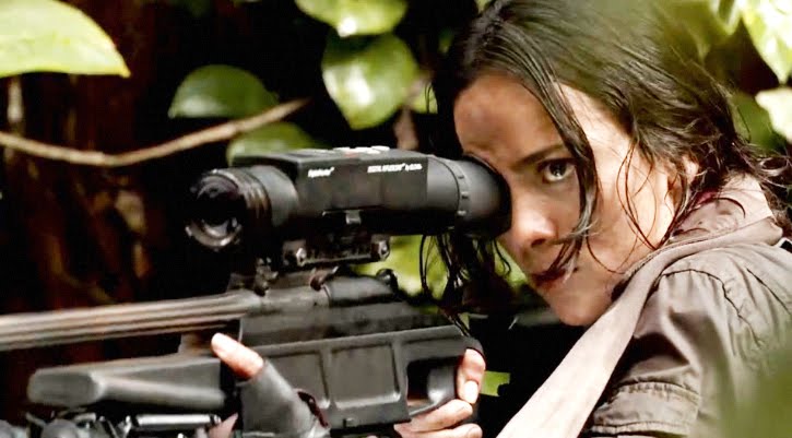 Stale Popcorn: Review: Predators