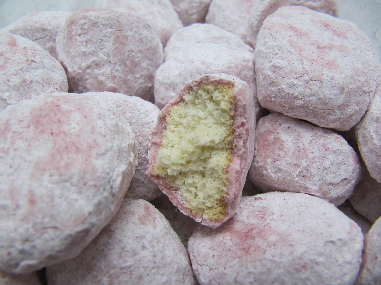 Motivation by Chocolate: Fruit and Cookies - I Say Yes! Yes! Yes!