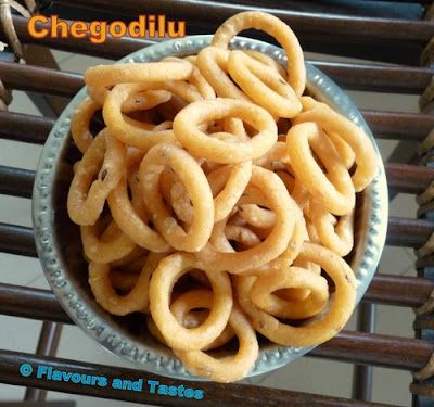 Flavours and Tastes: Chegodilu for Indian Cooking challenge