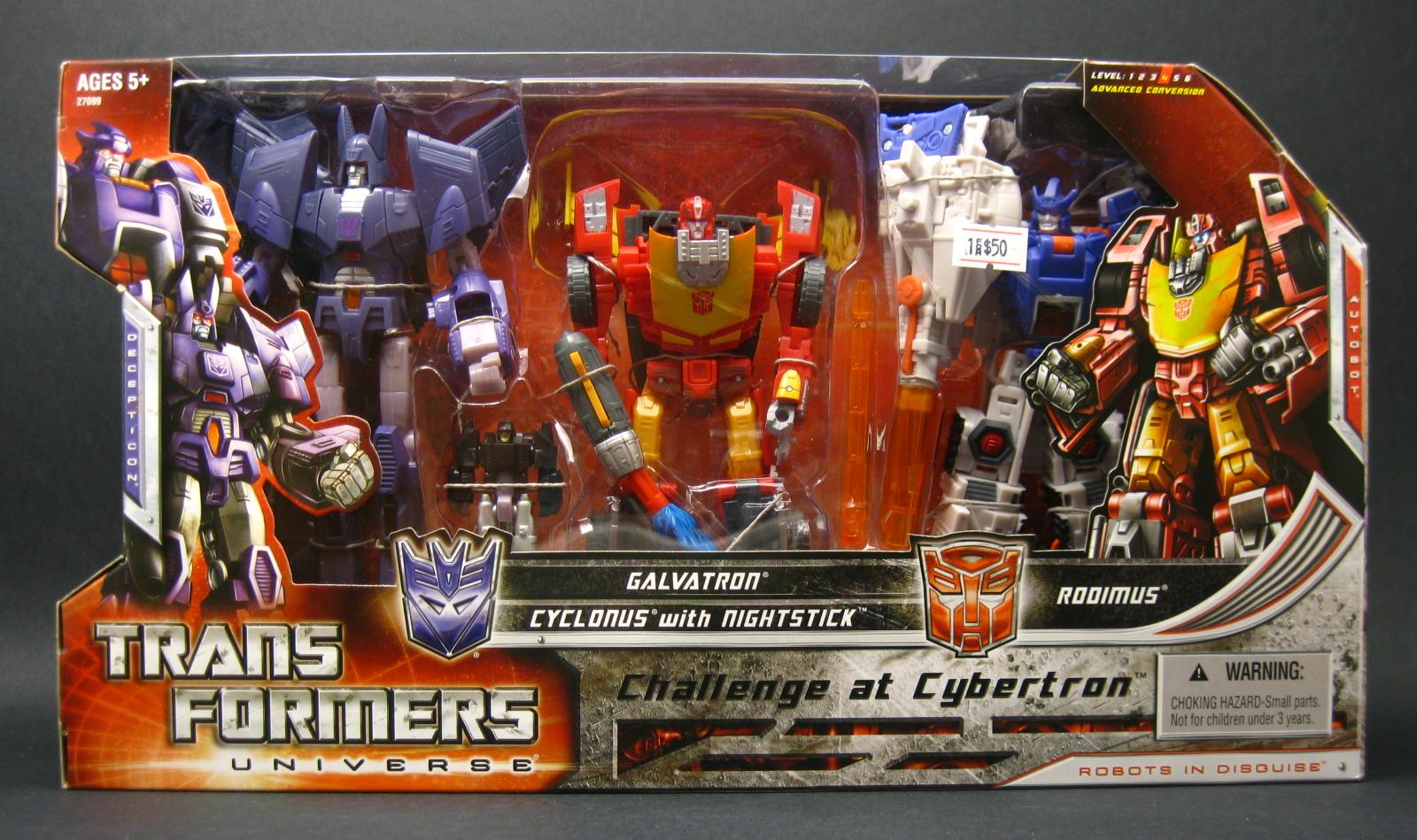 Chase Variant: Transformers Universe Challenge at Cybertron 3-Pack