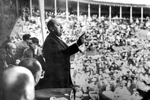 El Corazón Helado: El Momento de España - JOSÉ MARÍA GIL ROBLES