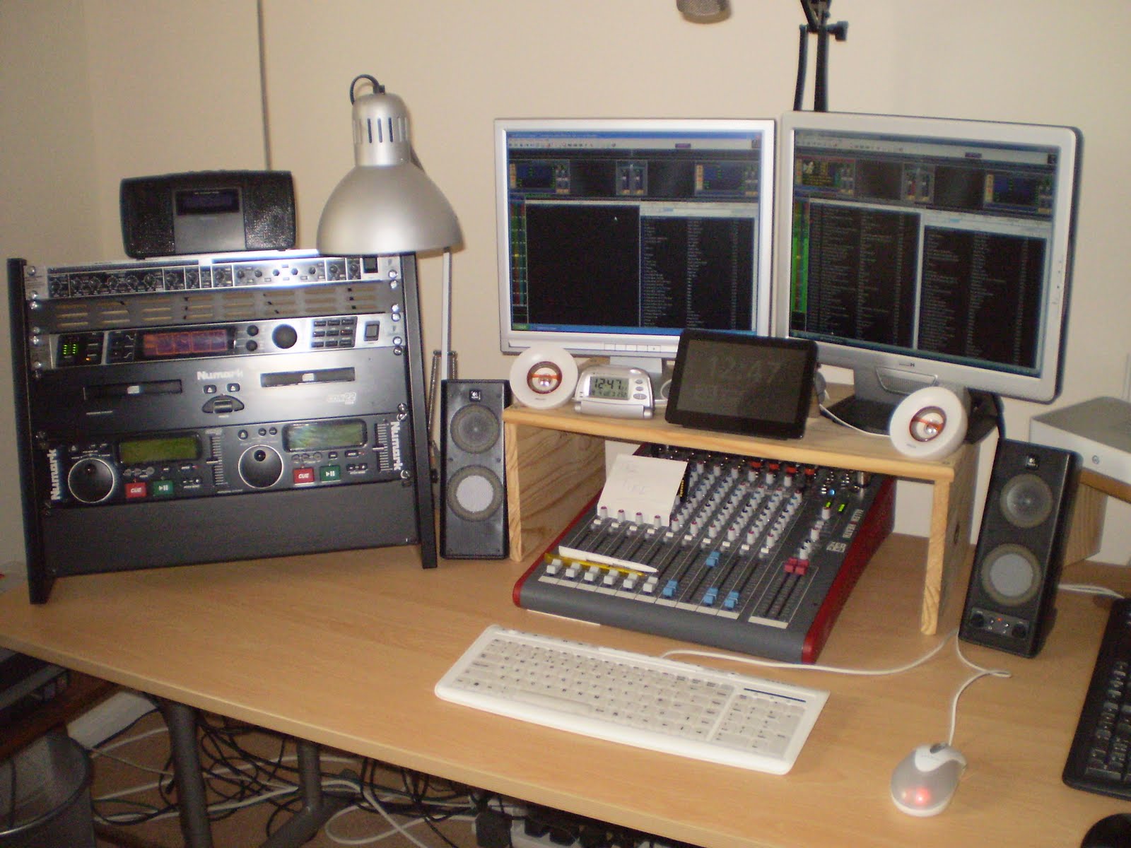 Adventures of an English Mum: April 2010