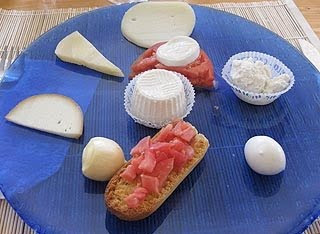 Food Hunter's Guide to Cuisine: Sorrento Cheese Factory Tour