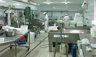 Food Hunter's Guide to Cuisine: Sorrento Cheese Factory Tour