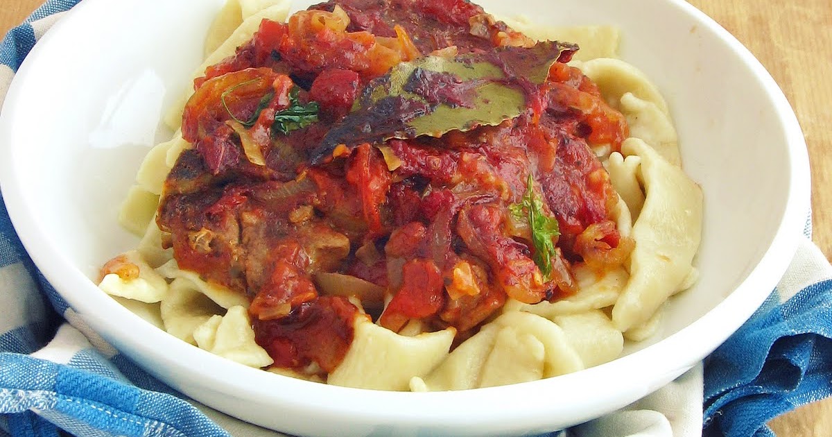 The Creative Pot: Slow Roasted Lamb Ragu on Potato Noodles