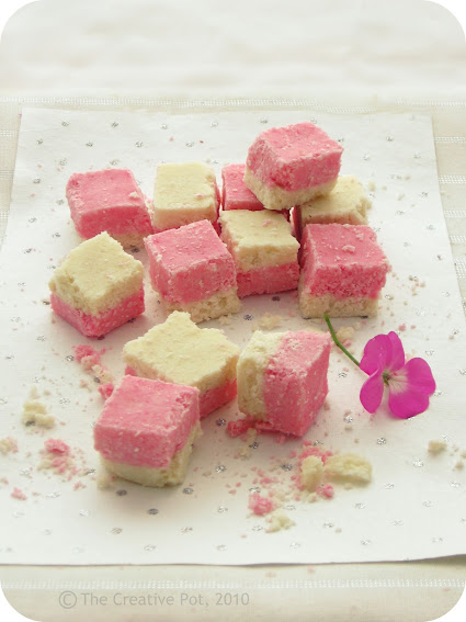 The Creative Pot: Klapperys (Coconut Ice)