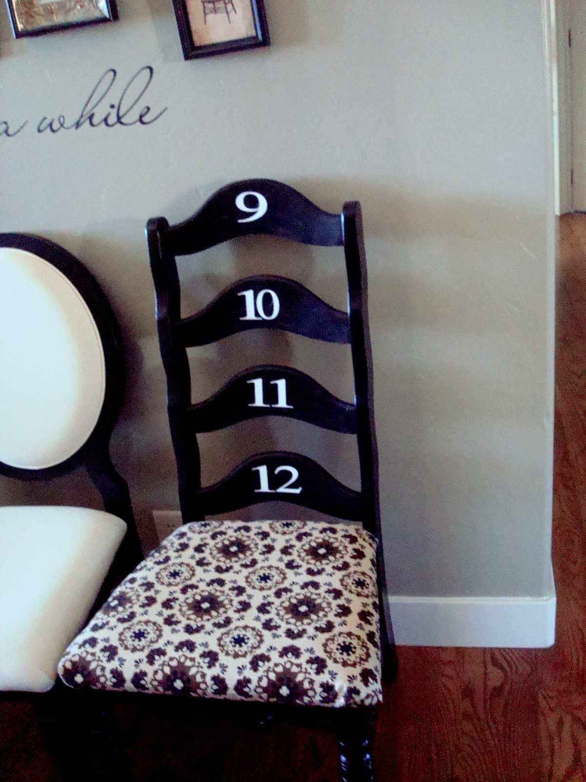 House of Chic and Penoche: Take a Seat!