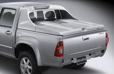 ISUZU D-MAX: D-Box