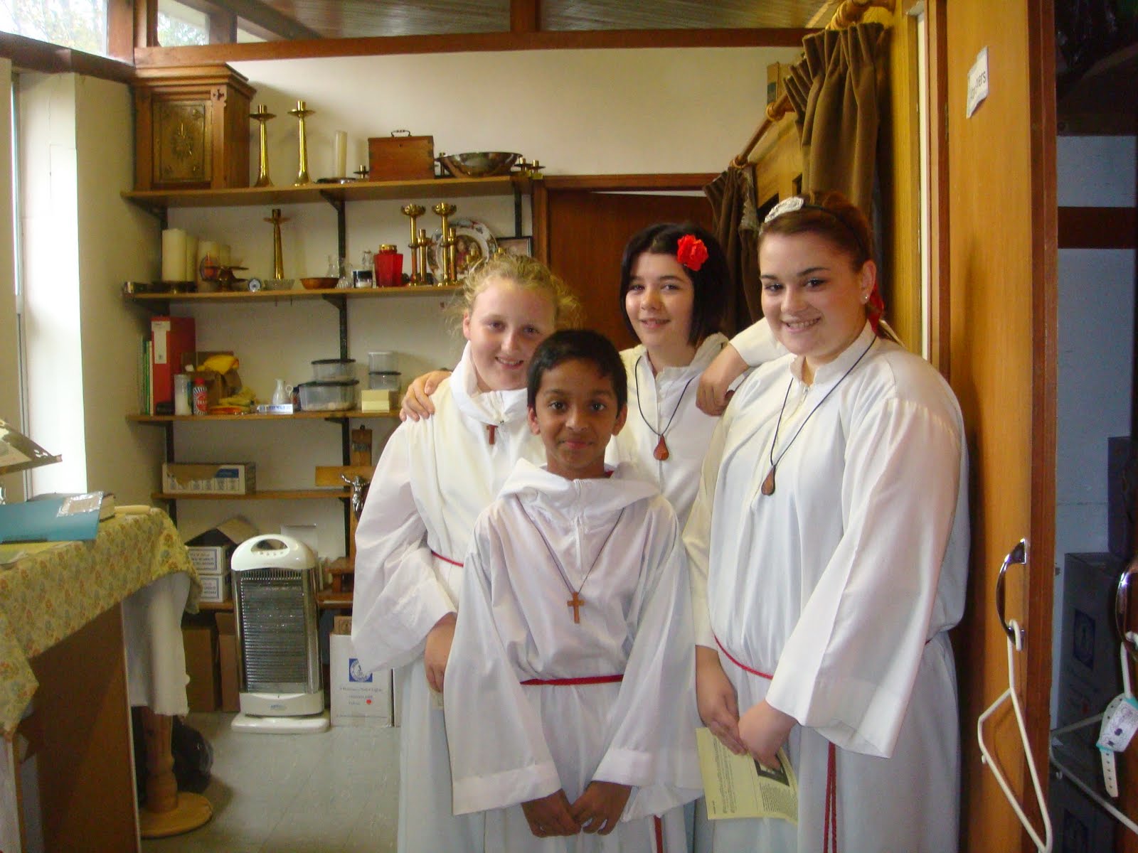 DENBIGH CATHOLIC CHURCH: First Holy Communion Mass - the Big Day