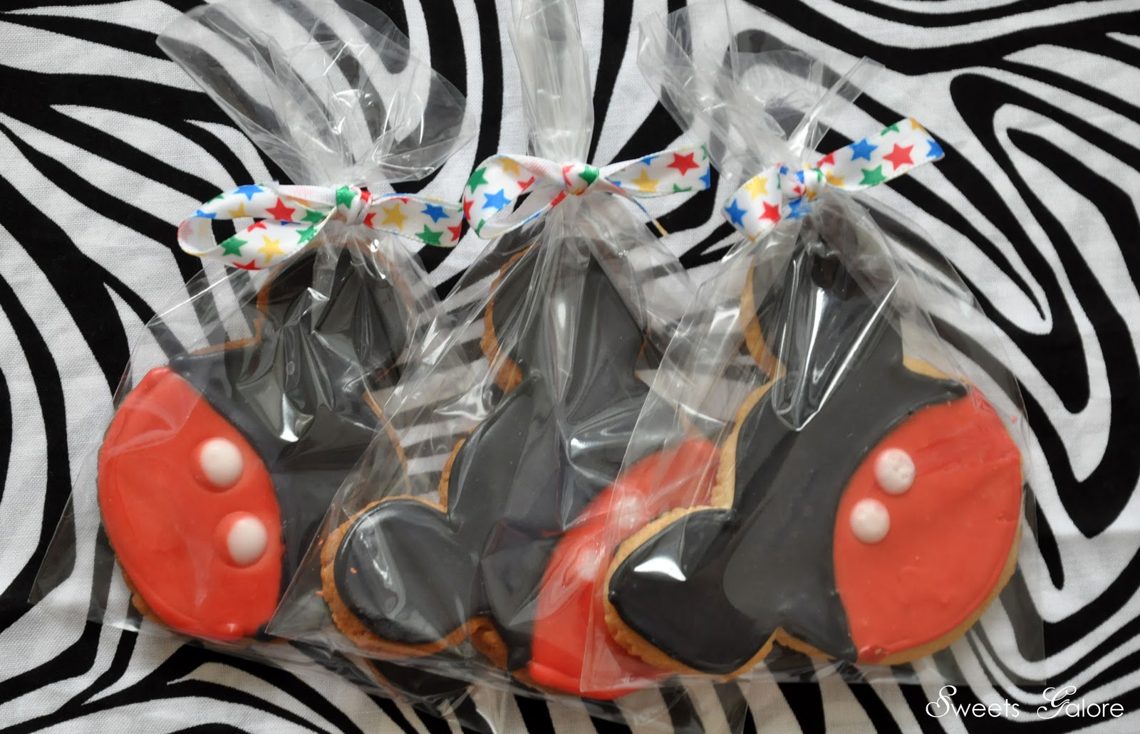 Sweets Galore: Mickey Mouse Cookies