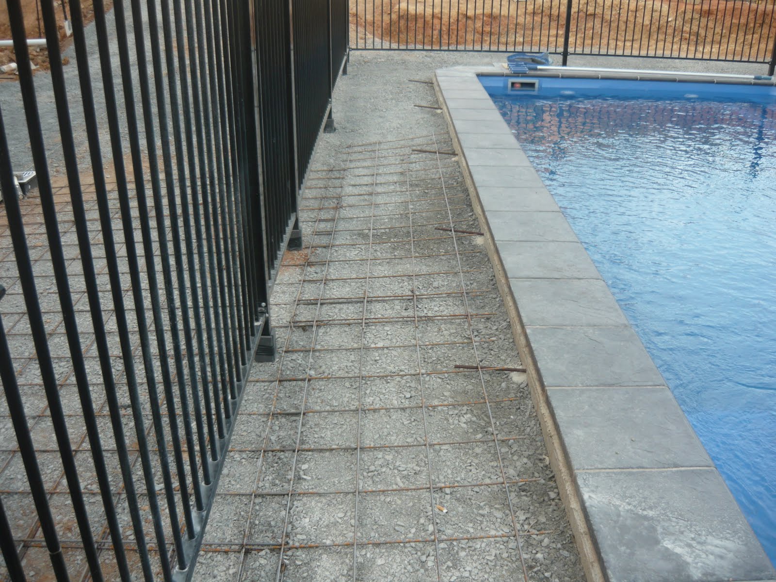 The Brown's have MOVED to the Country ;-): Retaining Wall Progress and ...