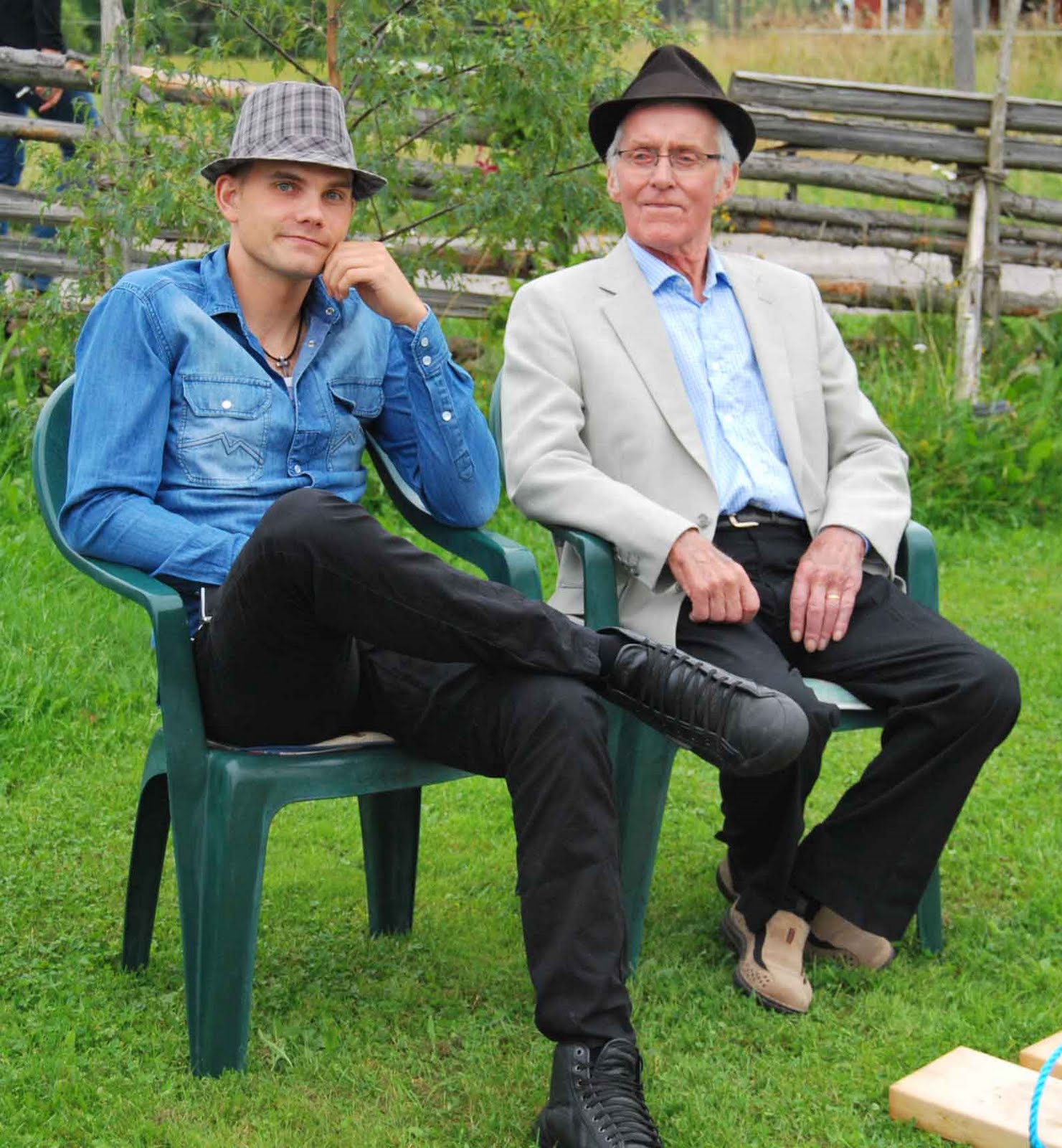 JEPPAHEM: Augusti; hattfest