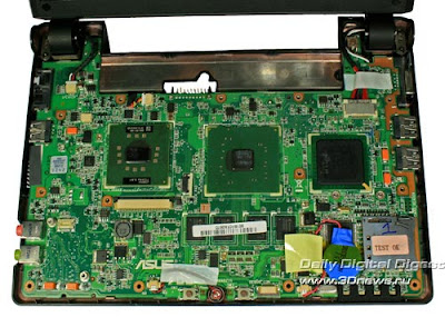jkkmobile: Asus Eee PC 701 dissected